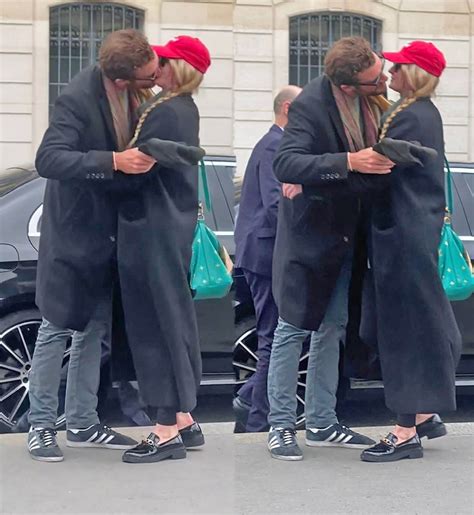 Sophie Turner Seen Kissing Newly Single Peregrine Pearson Amid Her