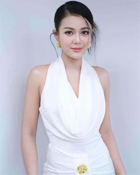 น้องซ้อนพี่บิด ลำไยไหทองคำ ลำไย ไหทองคำfc