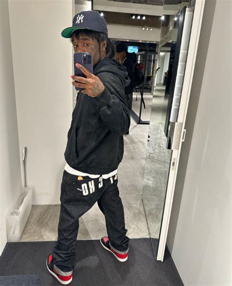Lil Uzi Vert Outfits Iconic Celebrity Outfits