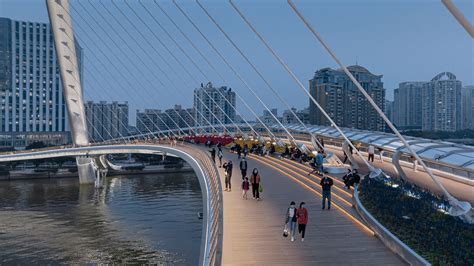 Crossing The Pearl River On Guangzhou Haixin Bridge Metalocus