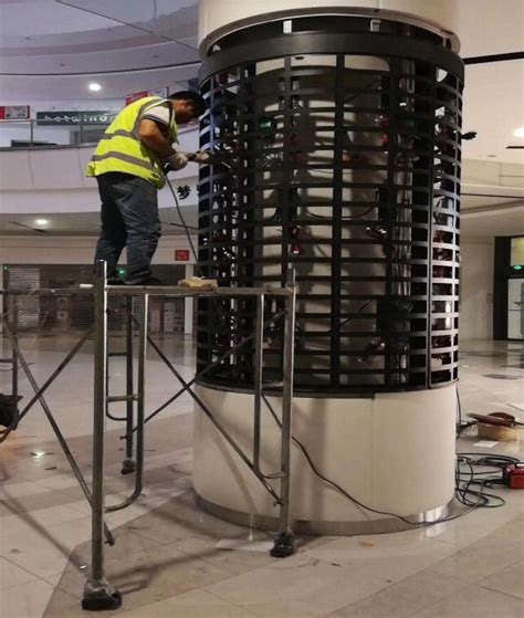 Lofit High Quality LED Soft Module P1 875 P2 P2 5 Curved Circular Flexible LED Screen Customized