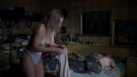 Marion Mitterhammer Desnuda En Free Radicals