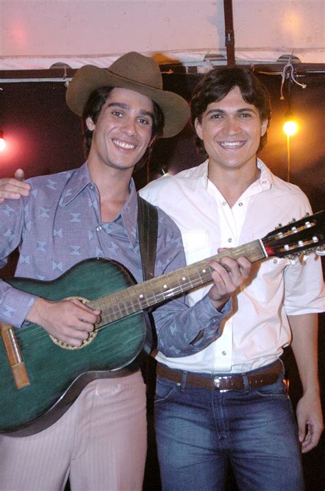 Foto Ator Thommy Schiavo Interpretou Leandro Em Um Programa Especial