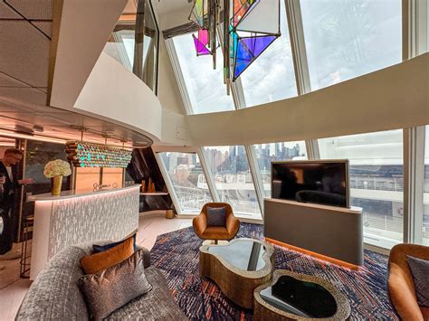 Photos Tour The Disney Treasures Tomorrow Tower And Royal Suites