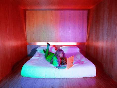 Proteus Effect Editorial — Polyester