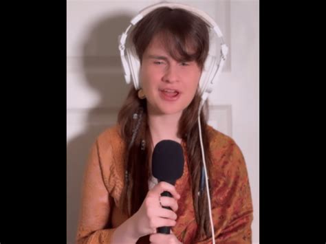 German Singer Cassandra Mae Spittmann Sings Sita Ram Gayatri Mantras