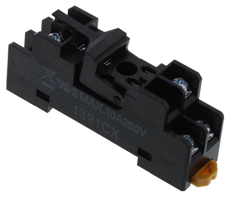 P2rf 05 Omron Industrial Automation Relay Socket Din Rail Screw
