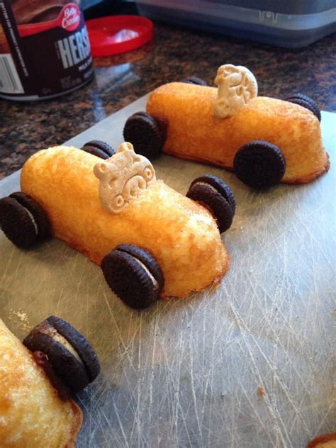 Pinewood Derby Snack Cars For Cub Scouts Pinewood Derby Cub Scout