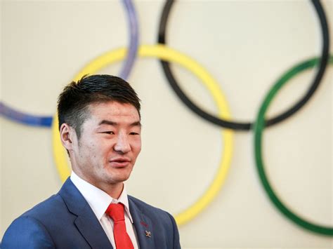 Гавьяат тамирчин Д Отгондалай боксын шигшээ багт дасгалжуулагчаар ажиллахаар боллоо Isee Mn