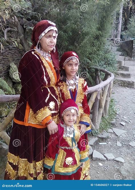 Tradional Dress Of Kashmir Wore By Beautiful People Editorial