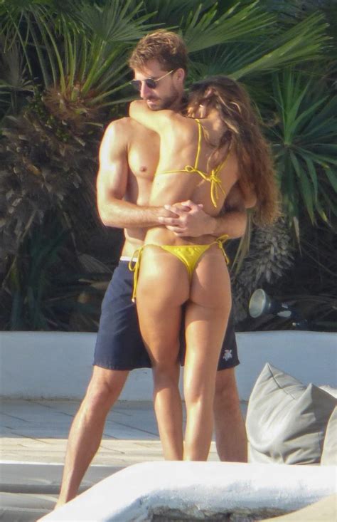 Izabel Goulart Fappening Sexy Ass 22 Photos The Fappening