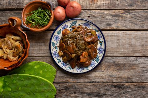 Cómo Hacer Romeritos Con Mole Vegetarianos