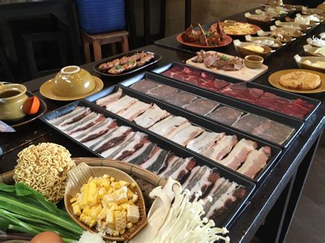 อะไรในไห สด แซบ คุ้ม จิ้มจุ่ม อะไรในไห คร้าบบบ