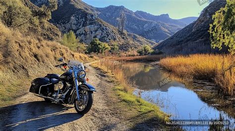 Ai创作图摩托车旅游 摩托车旅行 山路上的摩托车 摩托车走山路 山区摩托车骑行 摩托车之旅 骑摩托旅行 山地与摩托 摩托自驾 摩托车骑游 野外的摩托车 摩旅 摩骑返乡 山路摩托车 旅行摩托车