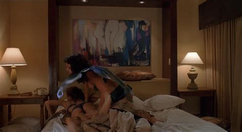 Голая Натассия Мальте в Sex And Death 101