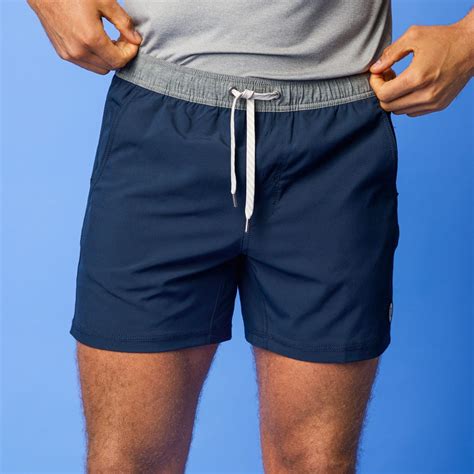 Vuori Vs Lululemon We Tested To Find Which Brand Makes The Best