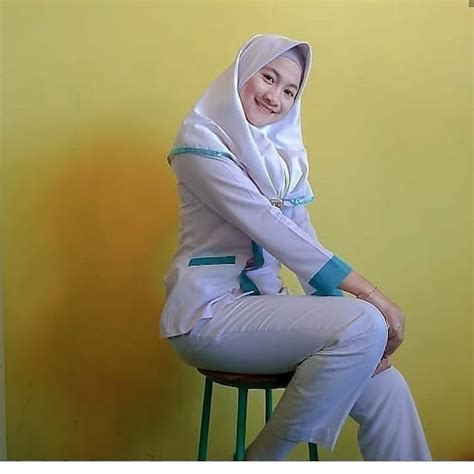 Awek Tudung Comel Mantap Bergairah Tube Tudung