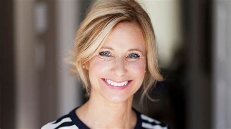 If You Re Reading This Statistics Suggest Youre Female YourTango