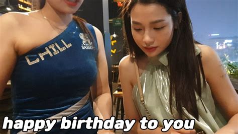 프응 생일 소 연골 뽑아먹기 초코파이 파티 호치민 비 철철 Youtube