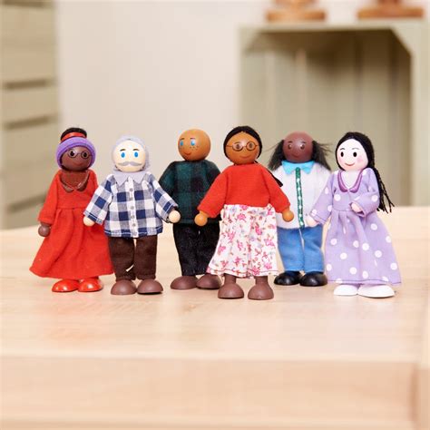 Representation Figures Small World Figures Tts