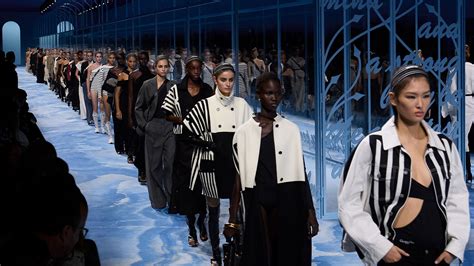Lente Zomer 2025 Ready To Wear Show DÉfilÉs PrÊt À Porter Damesmode