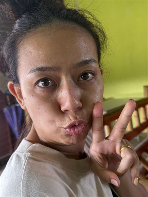 น้องมิ้นแสนซนคนสวย Added A New Photo น้องมิ้นแสนซนคนสวย