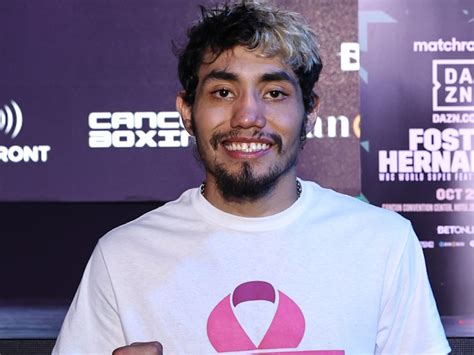 Photos Oshaquie Foster Eduardo Hernandez Ready For War In Cancun