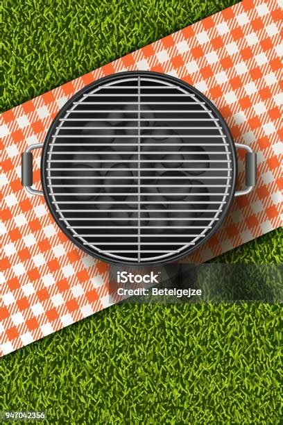 벡터 현실적인 3 차원 일러스트 레이 션의 바베 큐 그릴 녹색 잔디 잔디에 빨간 무늬 공원에서 바베 큐 피크닉입니다 바베큐그릴에 대한 스톡 벡터 아트 및 기타 이미지