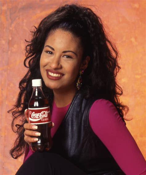 Selena Quintanilla Wallpapers Wallpapers Com