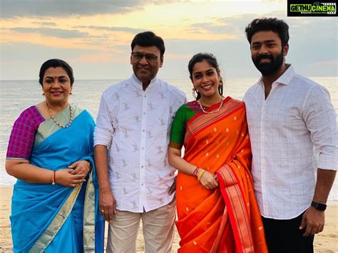 Poornima Bhagyarajs Most Liked Photos And Posts Gethu Cinema