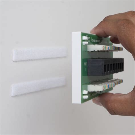 8 Port Cat 5e Data Module With Hook And Loop Adhesive Mounting Strips Icc
