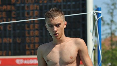 Cute Boys Speedo Bulges Swimmer Hot Guys In Speedos Pinterest