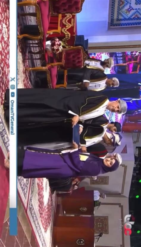 يَرْفَعِ اللَّهُ الَّذِينَ آمَنُوا مِنكُمْ وَالَّذِينَ أُوتُوا الْعِلْمَ… Hind Said Nasser Al