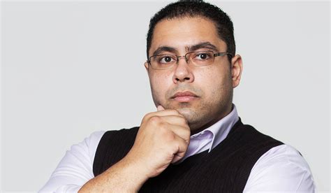 Bilal Qizilbash And His Nonprofit Feed Homeless At Smith Park