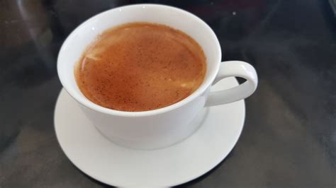 เอสเพรสโซ่ ร้อน • Image ร้าน ไดโนซอร์ กาแฟสด สาขารามคำแหง 19 1