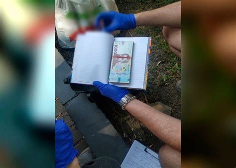 У Полтаві жінка представлялася соцпрацівницею та вкрала у пенсіонерів понад 100 тис грн