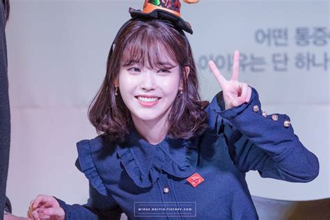 171029 그날엔 쇼룸파티 아이유 직찍 Actresses Female Singer