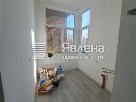 Ямбол Помещение под наем в Център Офис Кабинет Салон за красота Друго 50 кв м Първи етаж Мага