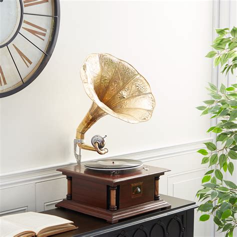 Decmode 18 X 28 Brown Wood Functional Gramophone With Record 1 Piece