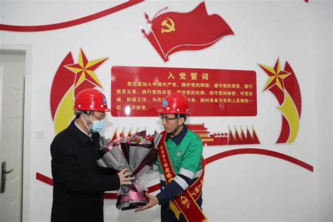 金川集团 金昌市委书记王钧慰问2021年度陇人骄子 金川集团职工潘从明
