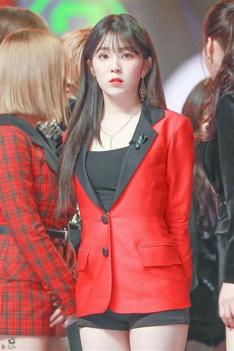 Idol Code Wanita Mode Wanita Pakaian Bandara