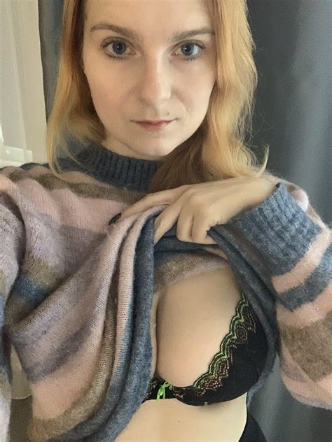 Redheads Do It Better Scrolller