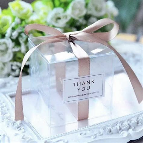 Macaron Wedding Favor Boxes Macaron Wedding Favours 24 Chic Ways To