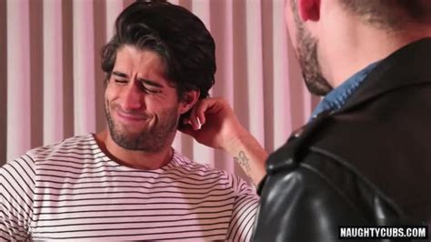 Big Dick Gay Oral Sex And Cumshot