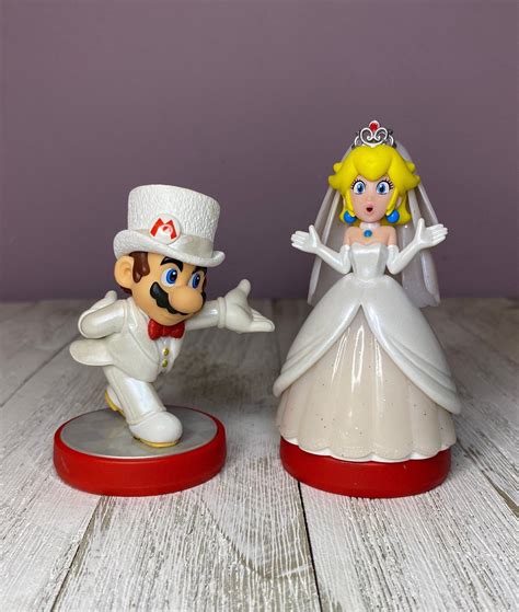 Wedding Peach Mario 60 Photos