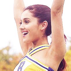 Ariana Grande Synger S