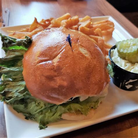 Tommys Tavern Tap Freehold Restaurant Reviews Photos And Phone