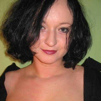 Get Mayas Handjobs Free Porn Site And Sex Links At Freeones