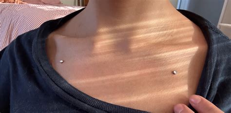 Collarbone Piercing