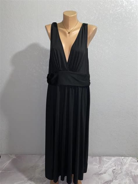 Чорна довга сукня — ціна 280 грн у каталозі Довгі сукні Купити жіночі речі за доступною ціною на